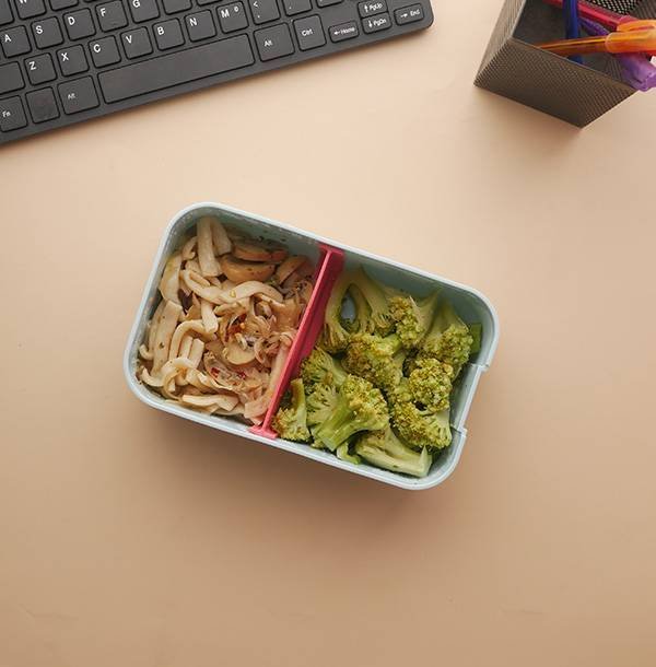 Single Use Plastic Ban Canada Guide Consumers & Businesses